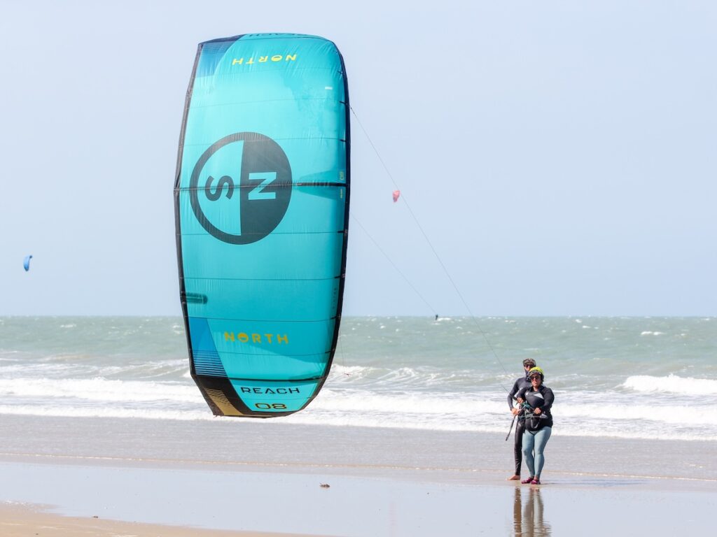 Is Kitesurfing Safe? A Beginner’s Guide for Women Who Want to Learn to ...